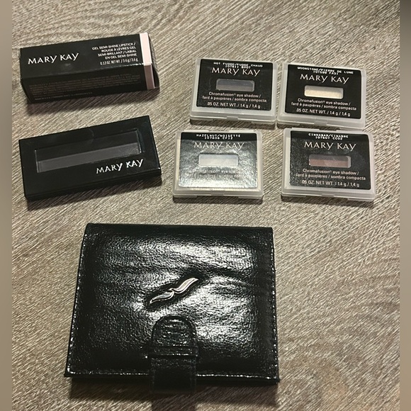 Mary Kay | Makeup | Mary Kay Gifting Bundle 4 Pc Chromafusion Eye ...